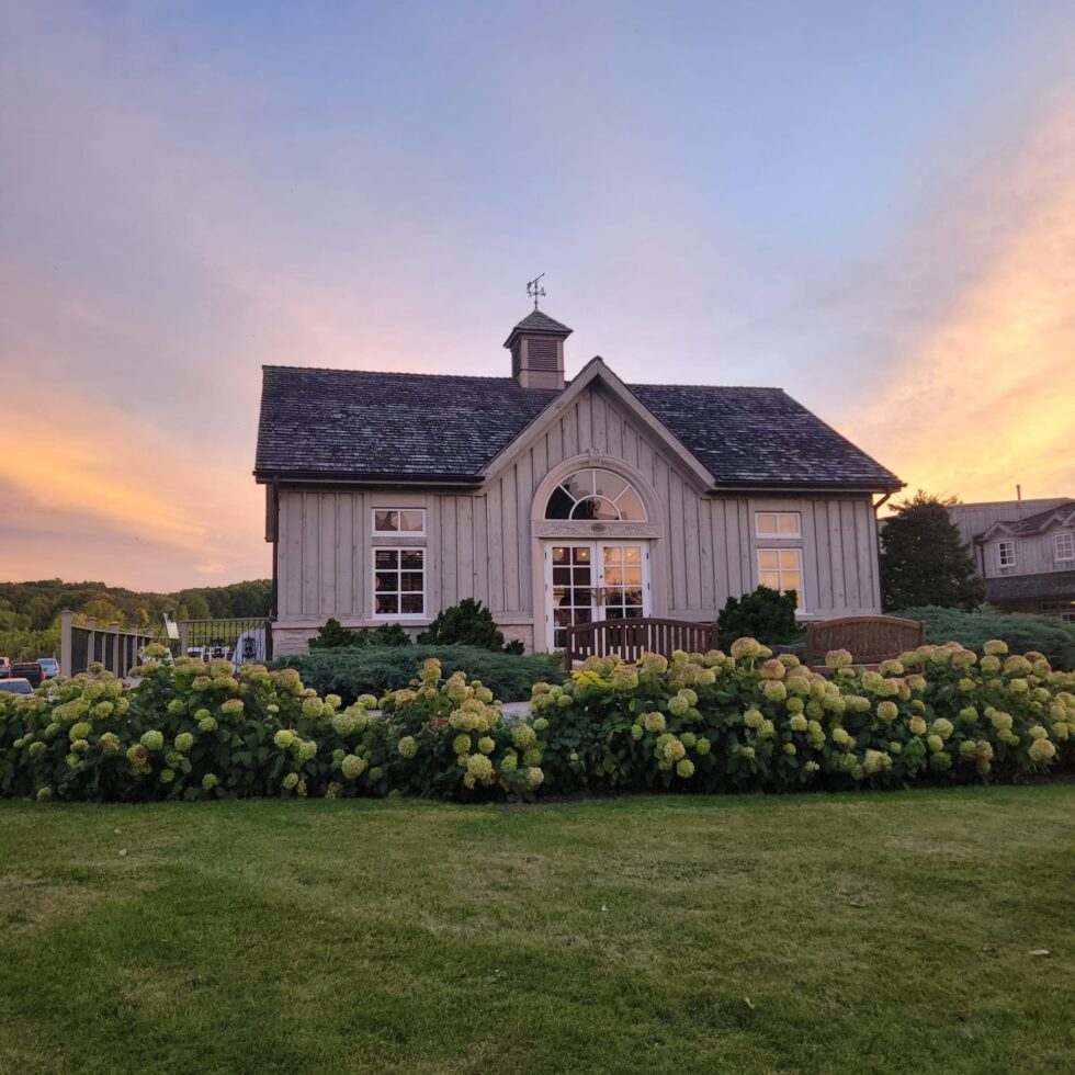 The Coach House at Peninsula Ridge - Peninsula Ridge